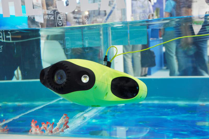 FIFISH P3水下机器人全球发货 鳍源科技携新品亮相CES_特种机器人_行业资讯_资讯_无人系统网_专业性的无人系统网络平台